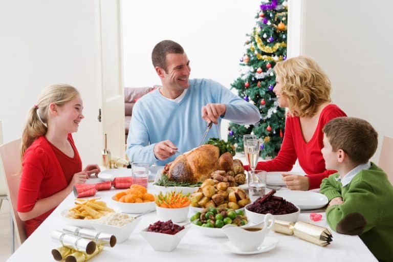 How to limit screen time for kids (8 practical tips)