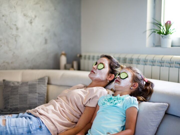 4 main reasons why moms are always super tired (& tips to stop being tired)