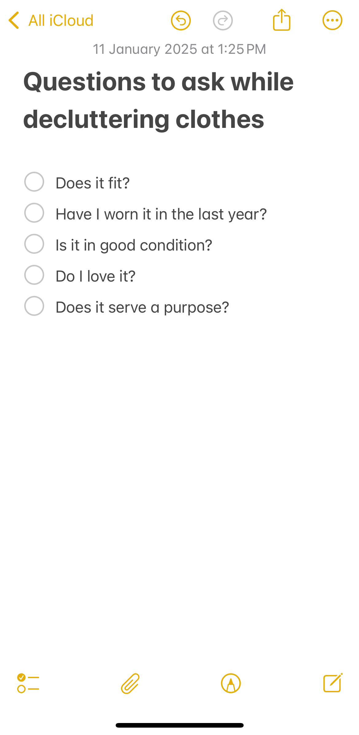 How to Stop Hoarding Clothes (A Step-by-Step Plan to Declutter Your ...